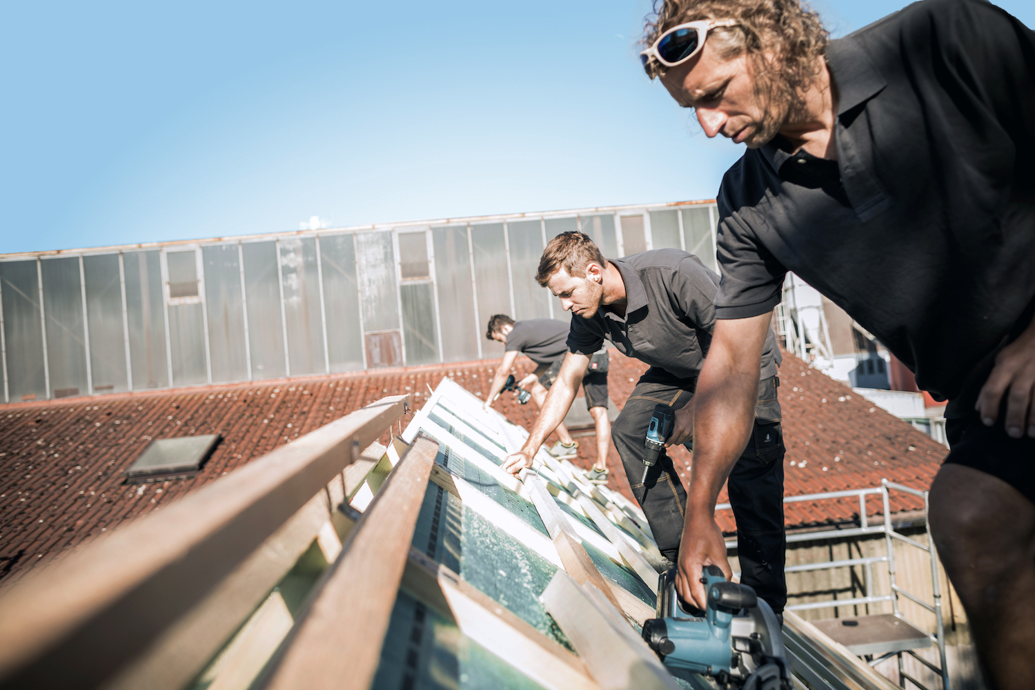 Dachdecker finden: 10 Eigenschaften eines guten Dachdeckers